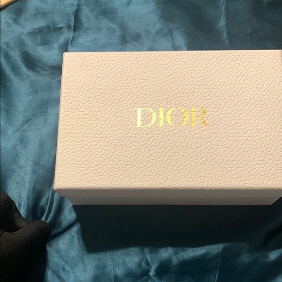 Dior | Accessories | Dior Cream Textured Box With Gold Logo Tissue ...